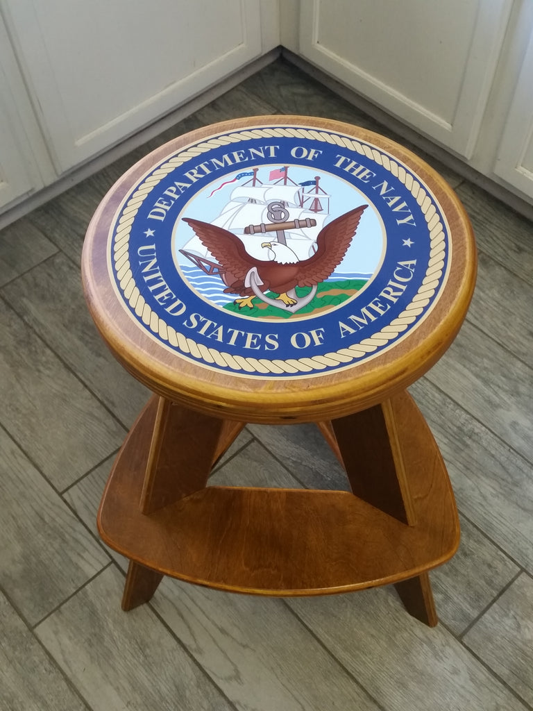 27" Tall Shop Stool – Gaming Throne